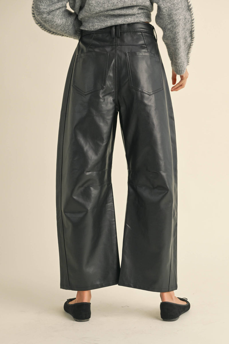P3632 PLEATHER BARREL PANTS – Bandit and the Babe
