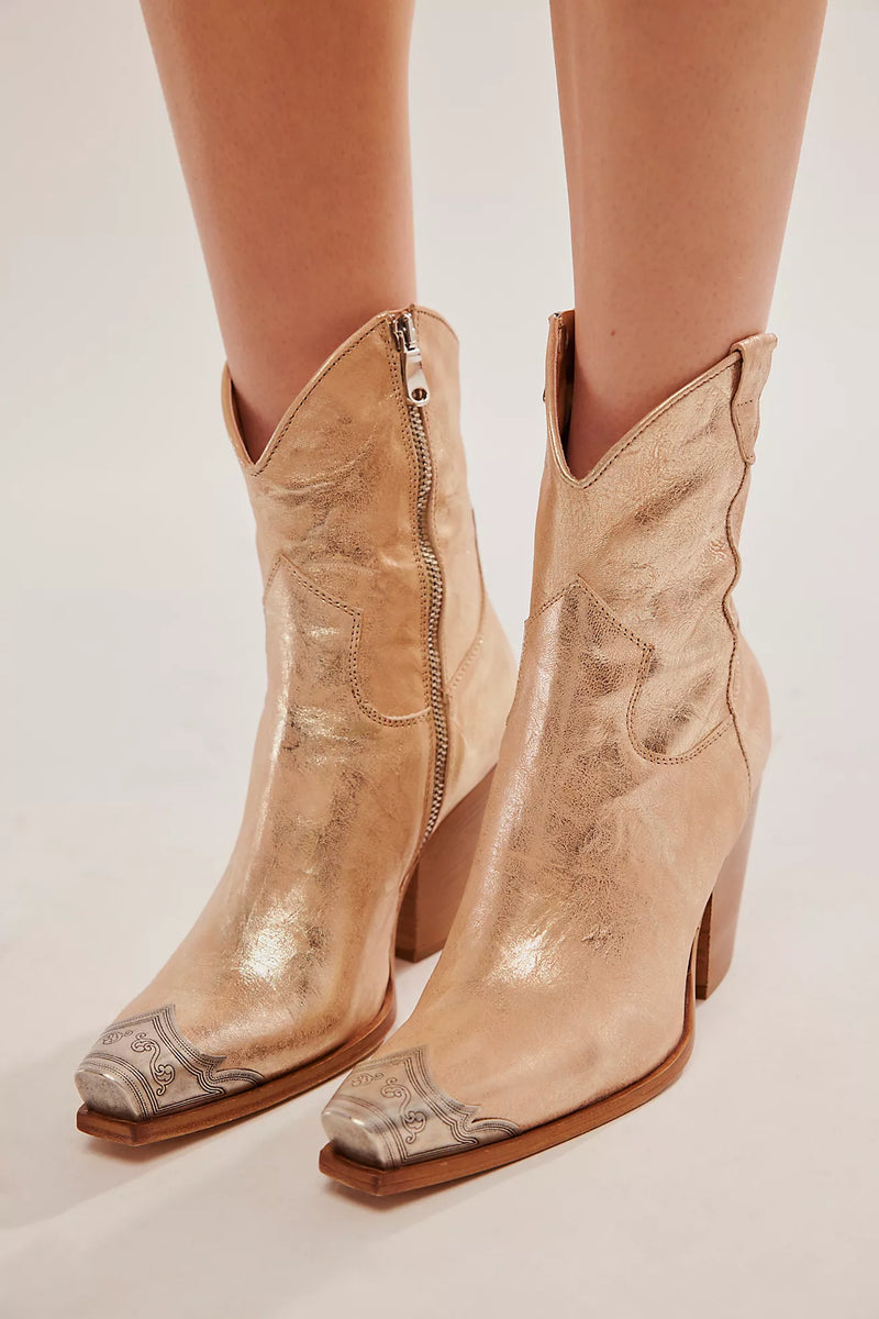 Brayden Western Boots – Bandit and the Babe